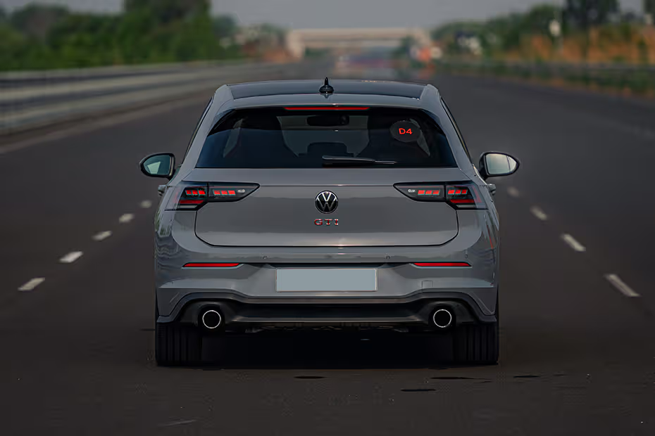 Ecommerce. VOLKSWAGEN GOLF GTI 2000CC GREY SALOON 2025 PETROL